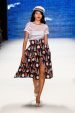 Ahoi-Brause: Lena Hoschek Sommermode 2017 Fashion Week Berlin